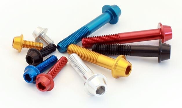 ■詳細説明Machined from Ergal T-7075 aluminum billet using ourmostsophisticated CNC machineries. Thanks to material andmachin...