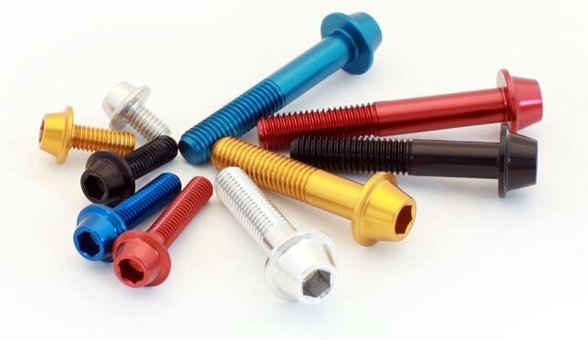 ■詳細説明Machined from Ergal T-7075 aluminum billet using ourmostsophisticated CNC machineries. Thanks to material andmachin...