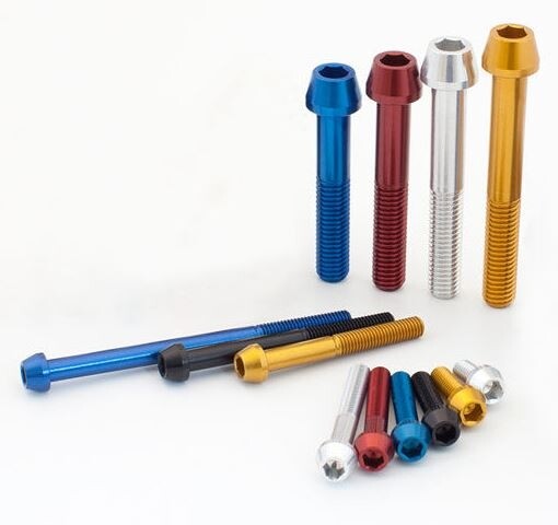 ■詳細説明Machined from Ergal T-7075 aluminum billet using ourmostsophisticated CNC machineries. Thanks to material andmachin...