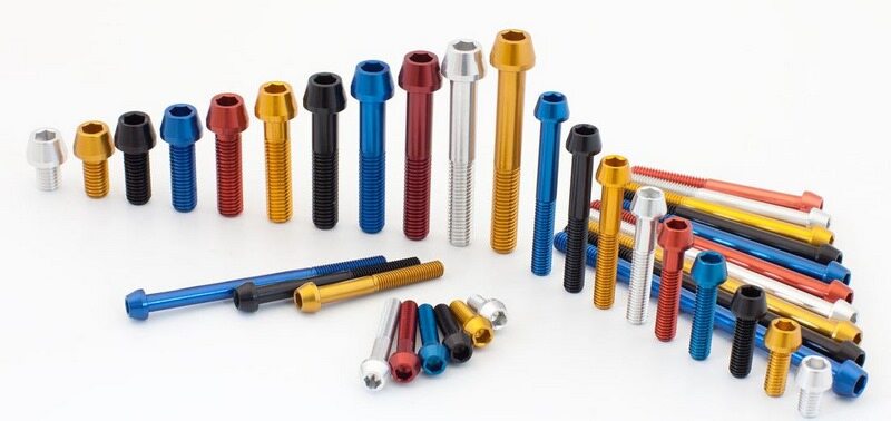 ■詳細説明Machined from Ergal T-7075 aluminum billet using ourmostsophisticated CNC machineries. Thanks to material andmachin...