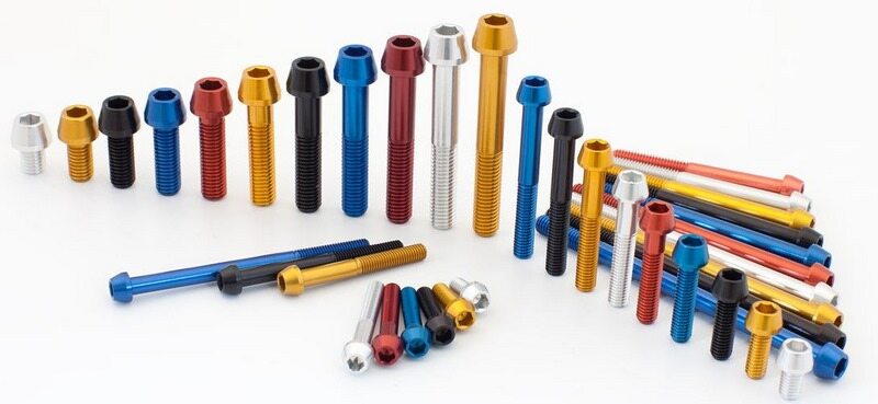 ■詳細説明Machined from Ergal T-7075 aluminum billet using ourmostsophisticated CNC machineries. Thanks to material andmachin...