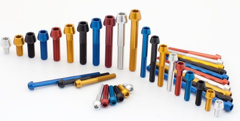 ■詳細説明Machined from Ergal T-7075 aluminum billet using ourmostsophisticated CNC machineries. Thanks to material andmachin...