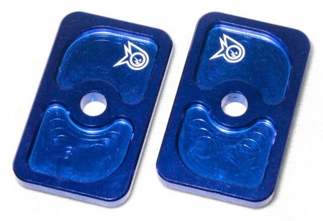 ■詳細説明Features - - Tailgate cover- Adds color and character to your motorcycle- CNC machined aluminum that wont peel or r...