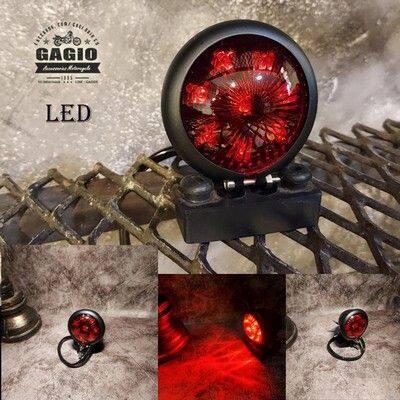 ■詳細説明The rear lights are decorated with lotus pattern. The red lanekeyis suitable for motorcycle classic classic cafes. ...