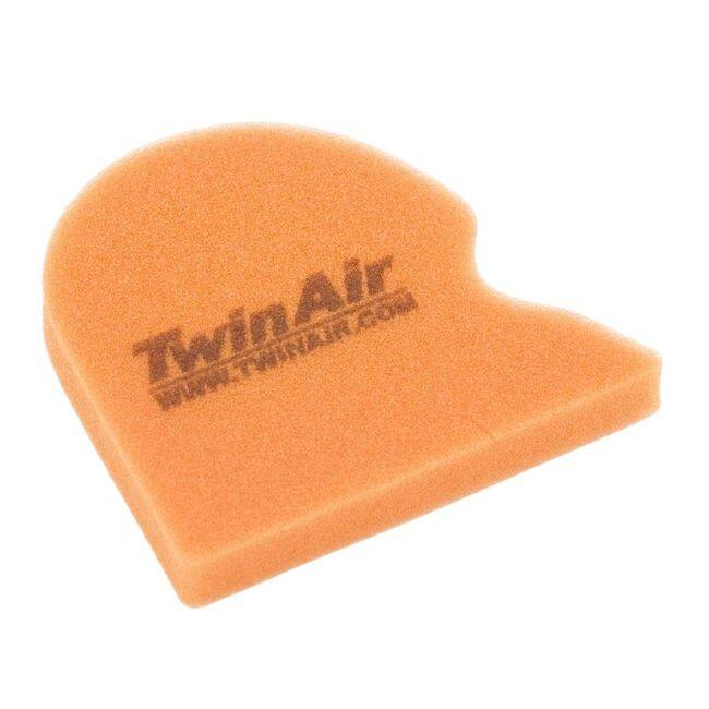 ■商品概要メーカー品番：TWA-1335■詳細説明50年以上前、オランダの砂混じりの荒れた土壌が原因で、多くのエンジンが故障。シングルフォームや紙フィルターは通気性はあっても、エンジンを保護するには不十分でした。そこでツインエアーは、現在で...