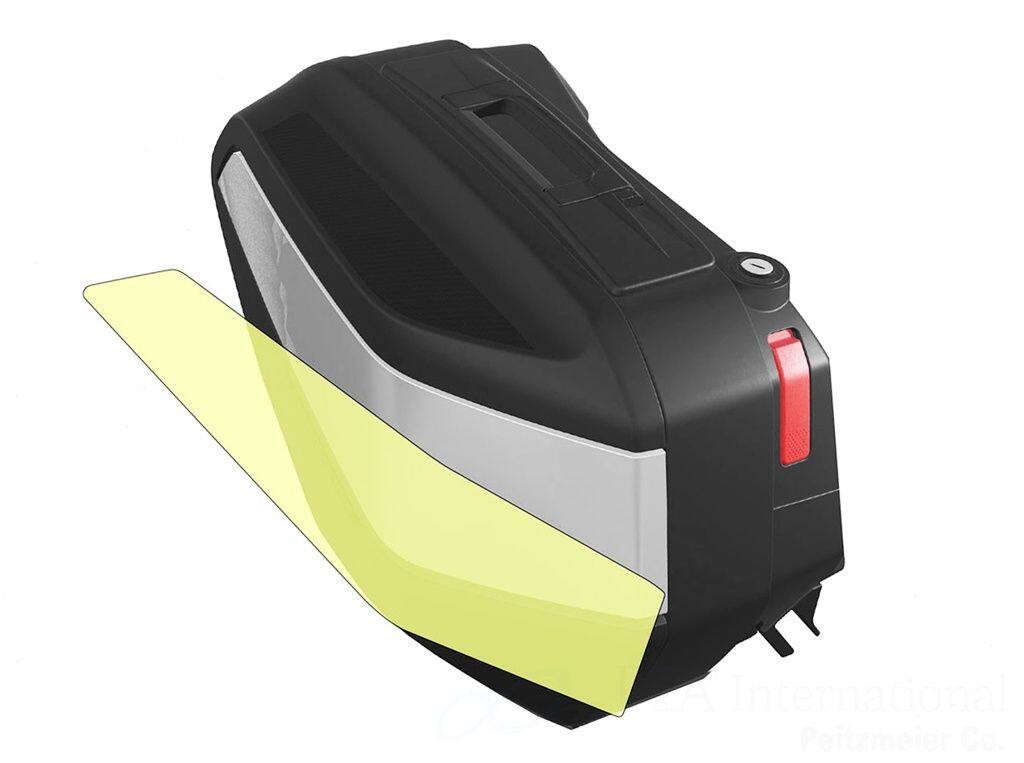 ■商品概要カラー：クリア左右セット■詳細説明R1300R／R1300RSの純正パニアケースを傷から守るプロテクションシート。航空機のプロペラやローターブレードを守るために開発された素材を採用し、圧倒的な耐摩傷性を実現。飛び石や身につけていた...