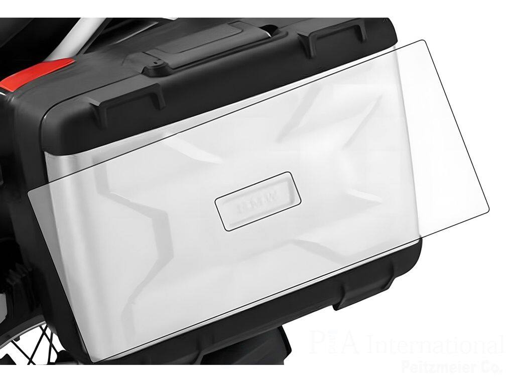 ■商品概要カラー：クリア左右セット■詳細説明F750GS／F800GS／F850GS／R1200GS／R1250GS の純正パニアケースを傷から守るプロテクションシート。航空機のプロペラやローターブレードを守るために開発された素材を採用し、...