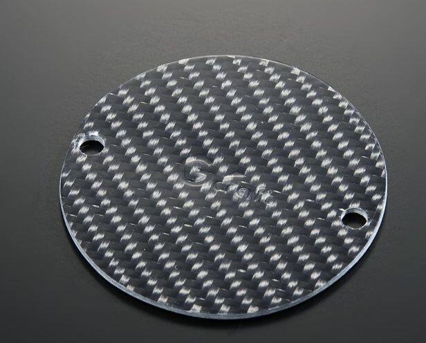 ■商品概要タイプ：フラットタイプ素材：カーボン付属品：ボタンボルト M5-10mm×2本段つき穴あきタイプとの同時装着可■詳細説明フラットタイプのクラッチカバーです。段つき穴あきタイプとの同時装着が可能です。■注意点※メーカー都合により商品...