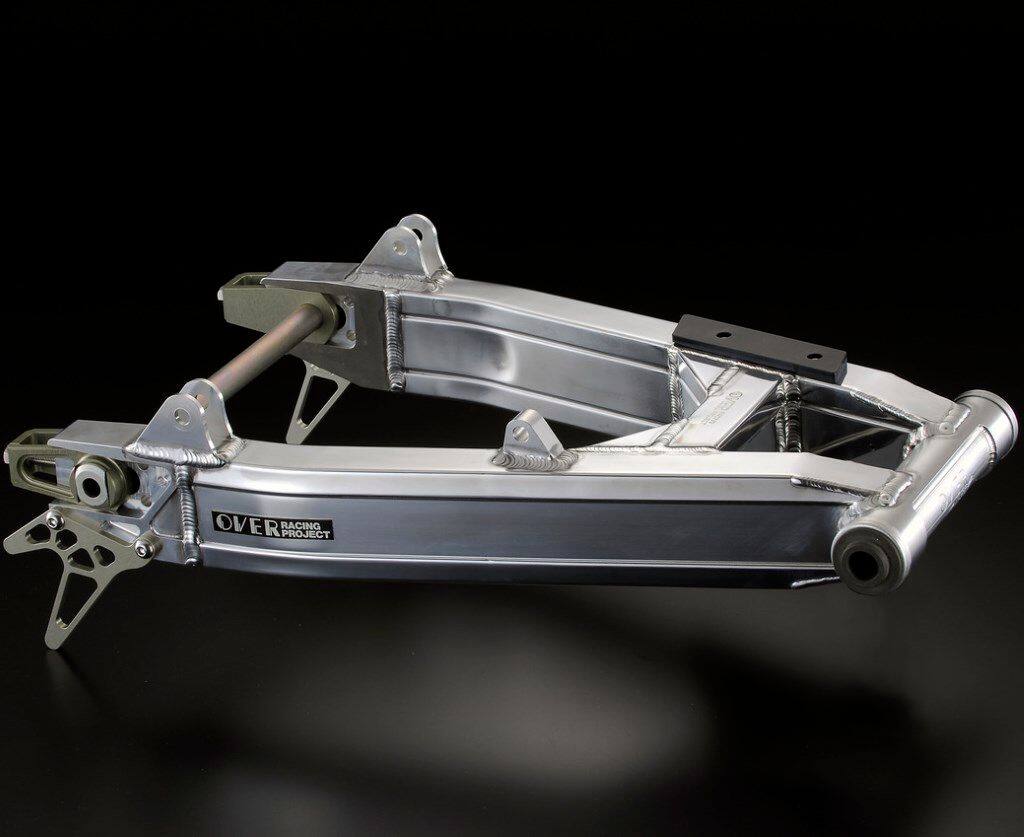 ■商品概要アルミ角メインパイプ(80mm×40mm／目の字断面)新型チェーンブロック採用レーシングスタンドフック標準装備ピボットベアリング■注意点※画像には他のカラーの商品が含まれています。※画像は初期ロット製品です。アクスルシャフトが改良...