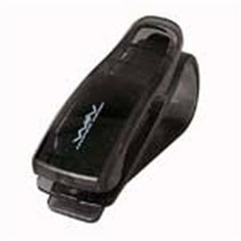■商品概要【製品サイズ(mm)】【W68 D25 H39】■詳細説明置き場所に困るサングラスが手軽に収納できます。ワンプッシュでサングラスを出し入れできる、スプリング機能を採用。便利なチケットクリップ付き。