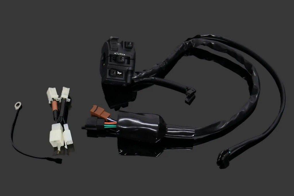■商品概要Following Items ：Harness Extension， Switch Assembly， Winker， RC36-2， RC30 Style ( x1)Switch Assembly， Winker， NC30 ...