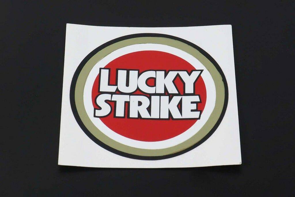 ■詳細説明Decal， Lucky Strike， Round， (10.70cm)Reproduction Lucky Strike decal， used on the Fuel Tank ofRGV250Lucky Strike Ed...