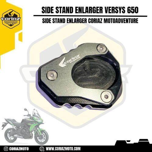 ■商品概要仕様：- アルミニウム6061- Coriaz Motoadventure基準で製造商品内容：- 1個のサイドスタンドパッド- ボルト3本適合車種：カワサキヴェルシス650■詳細説明カワサキヴェルシス 650 のサイドスタンドパッ...
