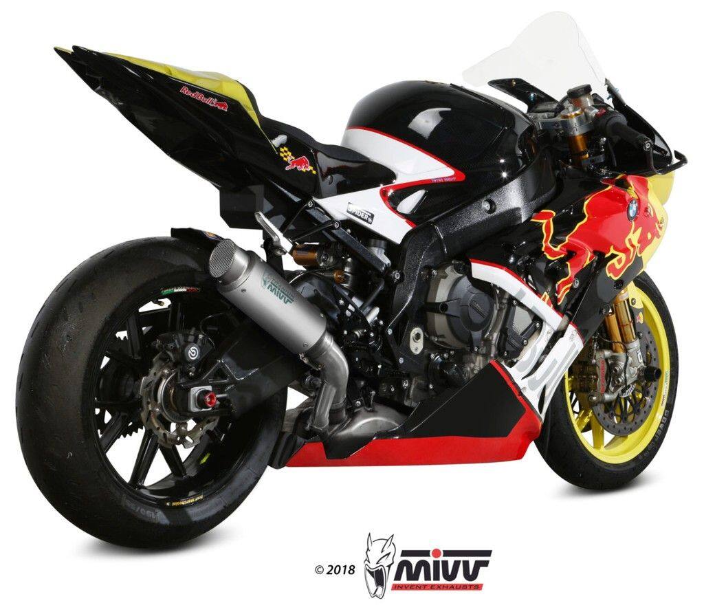 ■商品概要チタン■詳細説明Mivvのスリップオンマフラーは、バイクのルックス、サウンド、そして性能を向上させるよう設計されています。そのデザインには細部まで徹底したこだわりが注がれており、バイクの見た目で個性を主張したいと願うライダーの皆様...