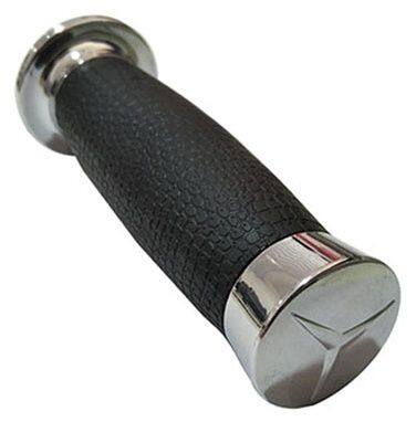 ■商品概要グリップ長：140mmタイプ：非貫通内径(左／右)：22／25mmカラー：ブラック／メッキ材質：PVCセット内容・付属品：左右各1点のセットです・仕様グリップサイズ：全長140mm内径サイズ：7／8インチ(22.2mm)ハンドル用...