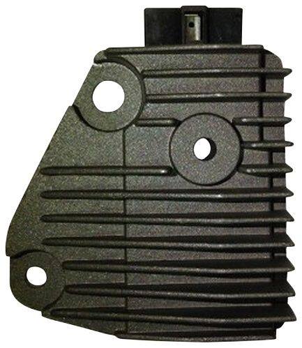 ■商品概要カラー：ブラック材質：本体：アルミ材質商品サイズ：90mm×95mm・仕様熱対策品(ヒートシンク付き)電圧：12Vピン数：5ピン備考：商品のサイズと取付寸法では、純正とほぼ同じ、そのままご使用できます。・バイク適合品番ヤマハ純正品...