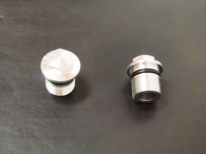■商品概要アルミ製2個セット旧商品番号10222代替品Reproduction_PartsDOREMIオリジナルパーツ■注意点※メーカー都合により商品の仕様変更がある場合がございます。ご了承ください。■適合車種Z1&ensp;Z1Z2&en...
