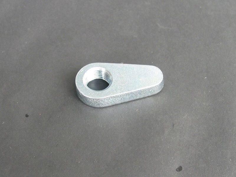 ■商品概要【入数】1個国内部品■詳細説明構造上、締め付けが困難になる為、使用する専用ナットです。■注意点※メーカー都合により商品の仕様変更がある場合がございます。ご了承ください。■適合車種Z1&ensp;Z1Z2&ensp;Z2KZ900&...