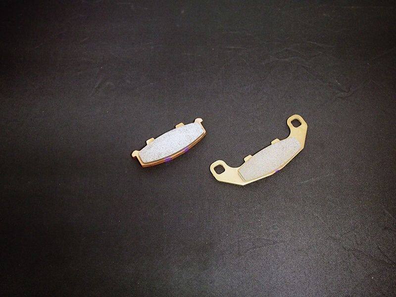 ■商品概要1台分参考取り付け時間：0.1h国内部品■注意点※メーカー都合により商品の仕様変更がある場合がございます。ご了承ください。■適合車種ZEPHYR400&ensp;ZEPHYR400 型式: C1-C4