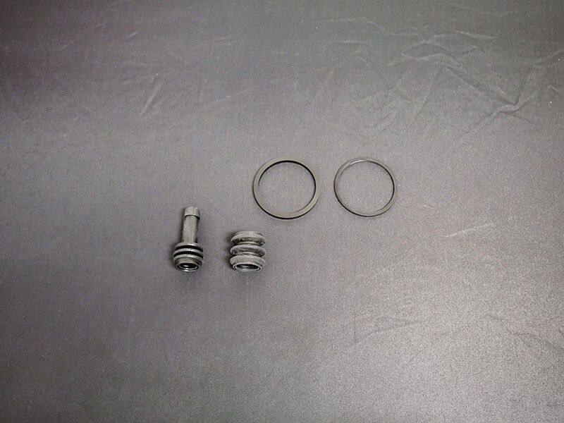 ■注意点※メーカー都合により商品の仕様変更がある場合がございます。ご了承ください。■適合車種ZEPHYR400&ensp;ZEPHYR400 型式: C5-C7ZEPHYR400χ&ensp;ZEPHYR400χ