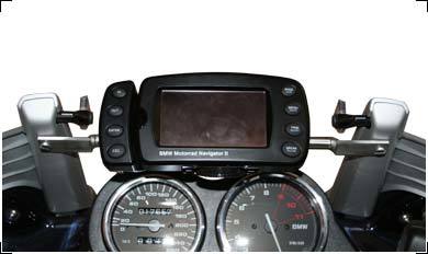 ■詳細説明Easy and fast mounting is possible with our new GPS Mounting forBMWK1200RS & GT model 2001 or newer.The windscreen ...