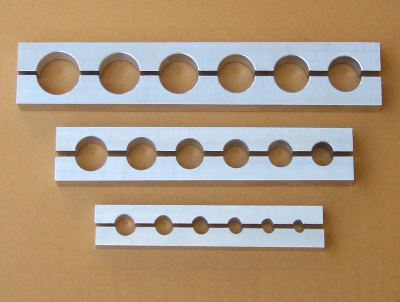 ■詳細説明本セットは、3サイズのシャフトホルダを内蔵しています。TYTO-0020、TYTO-0021&TYTO-0022.18種類のサイズ(5mm-22mm)のシャフトをしっかりと固定します。具体的な情報については、各アイテムの説明をご参...