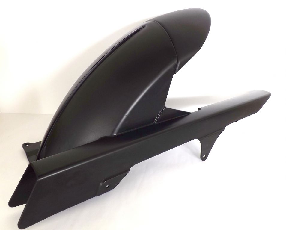 ■詳細説明Hugger Extension Kit for the Yamaha TDM900.Works by extending the length of the factory fitted rearguard(fender).Fo...