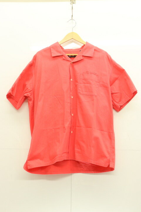 　商品状態説明 詳細説明 OG OPEN COLLAR SHIRT S S X-LARGE XL 赤 レッド 刺繍 ロゴ 【状態ランク：C 使用感がありダメージが確認できる状態】 【状態備考】 後身頃の裾中心付近にシミ・汚れが見られます。 ...