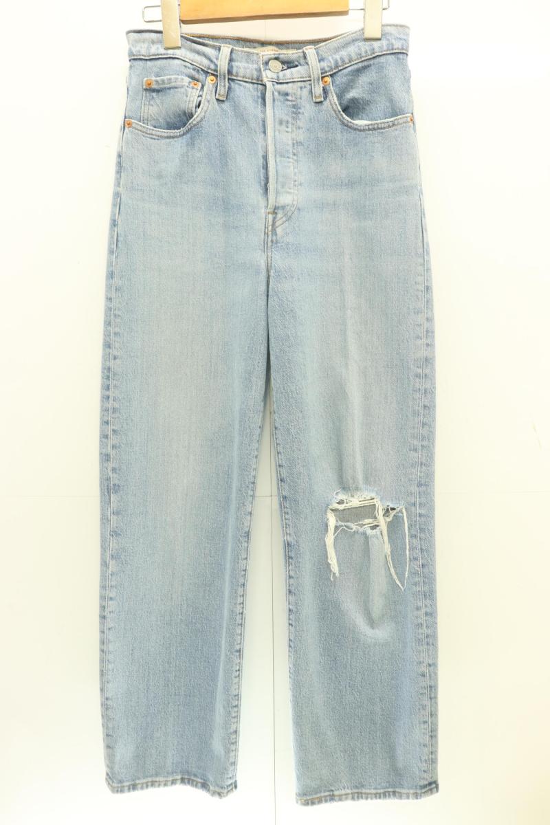 　商品状態説明 詳細説明 Ribcage Straight デニムパンツ LEVIS W27 水色 アクアブルー 【状態ランク：C 使用感がありダメージが確認できる状態】 【状態備考】 全体的にデニム特有の色あせが見られます。 表記サイズ ...
