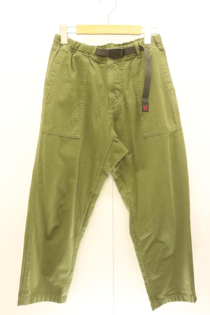 　商品状態説明 詳細説明 LOOSE TAPERED PANTS GRAMICCI S カーキ 【状態ランク：C 使用感がありダメージが確認できる状態】 【状態備考】 全体的に若干の毛羽立ちと縫い合わせ部分にスレが見られます。前面膝部分に汚...