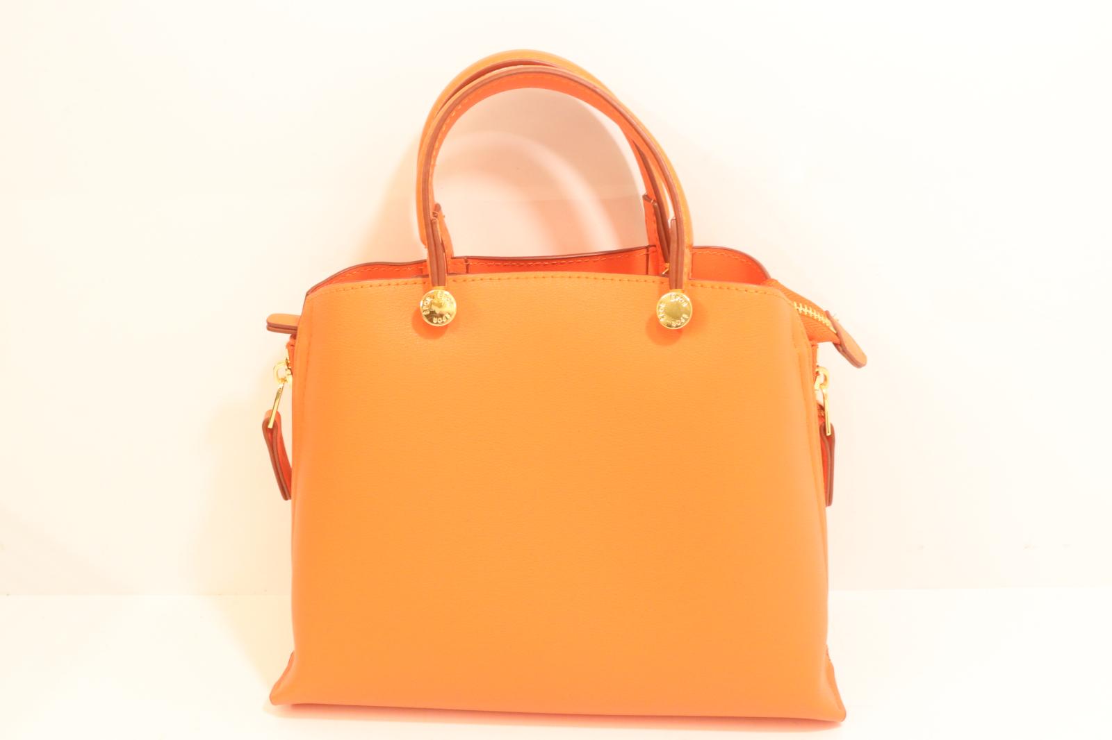 　商品状態説明 詳細説明 Y BAG Mini epor -- オレンジ 橙 無地 【状態ランク：C 使用感がありダメージが確認できる状態】 【状態備考】 全体的に若干の使用感が見られます。 表記サイズ -- 実寸サイズ 幅 23cm縦 1...