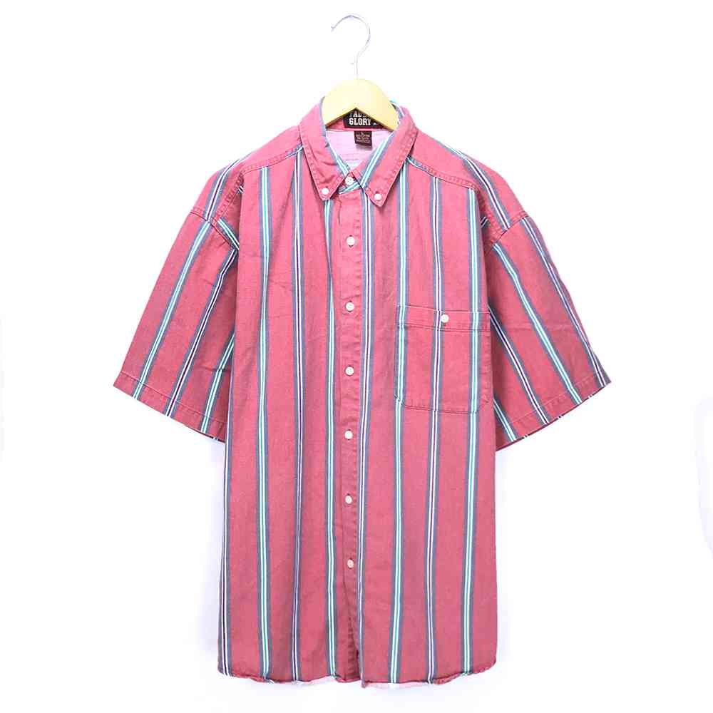 ITEM DATAブランド名FADED GLORY商品名半袖ストライプシャツ素材綿　100%　　　　　　　　　原産国インドネシアカラーレッド表記サイズサイズ表記 LSIZE DATA肩幅身幅着丈袖丈裄丈50cm58cm74cm25cm49c...