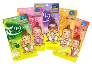 リニューアルに伴いパッケージ・内容等予告なく変更する場合がございます。予めご了承ください。 名　称 樹の恵　足リラシート　アソート5個パック 内容量 1セット(2枚入り)×5種 特　徴 ◆足リラシートを足の裏に貼ると、竹樹液パウダーが疲れた...
