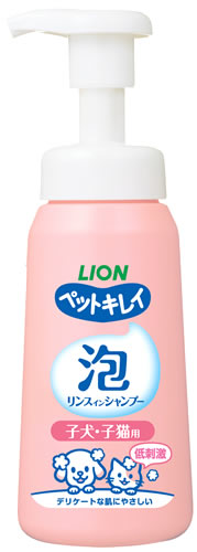 リニューアルに伴いパッケージ・内容等予告なく変更する場合がございます。予めご了承ください。 名　称 ペットキレイ　泡リンスインシャンプー　子犬・子猫用 内容量 230ml 特　徴 ◆泡立ていらずの「らくらくシャンプー」 子犬・子猫のシャンプ...