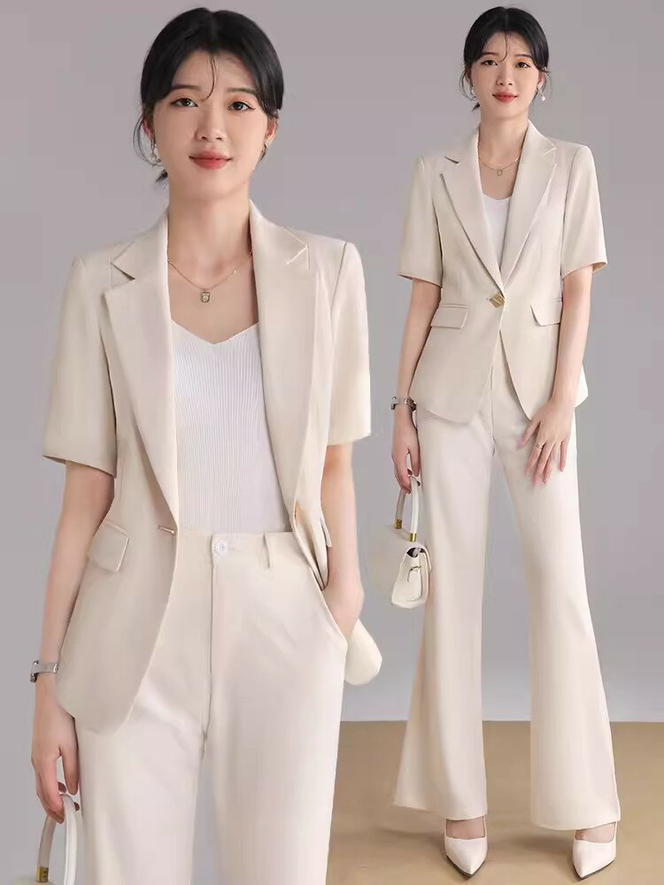 商品詳細 商品コート aa-1876 素材 ポリエステル 商品情報 ◆【カラー】写真（ご参考の程度） ◆【生地厚さ】普通 ◆【伸縮性】なし ★小物等は商品には含まれません。 モデルサイズ参考: 165CM /46kg Sサイズ着用 【ジャケ...