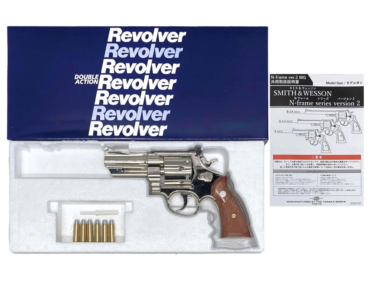 S&W M27は、アメリカの銃器メーカースミス&ウェッソン社が1935年に開発した伝説的回転式拳銃がタナカワークス3.5インチHW仕様としてモデルアップ！【中古・ランクA】室内使用のみや目立つ汚れや傷がなく、わずかな作動痕程度の美品です。中...