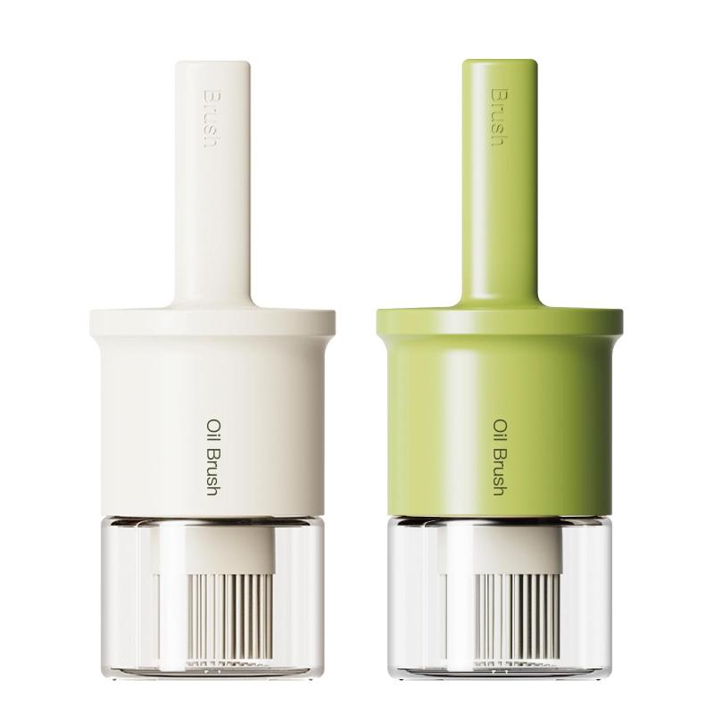 Oil Dispenser Bottle with Heat Resistant Brush, Glass Oil Dispenser for Kitchen, Oil Container with Silicone Basting &am...