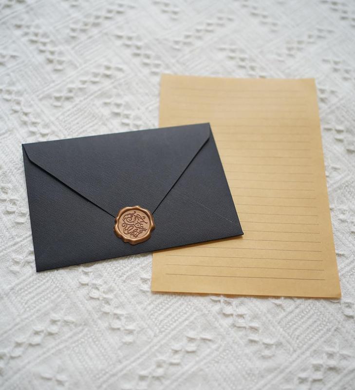レターセット 手紙セット 封筒6枚 便箋20枚 封緘シール6枚 ラブレター メッセージカード 麻布柄 お見舞い 誕生日 招待状 結婚式 お祝い手紙 お礼状用 (ブラック)【セット内容】封筒6枚+封緘シール6枚+便箋20枚セット【サイズ】封筒...