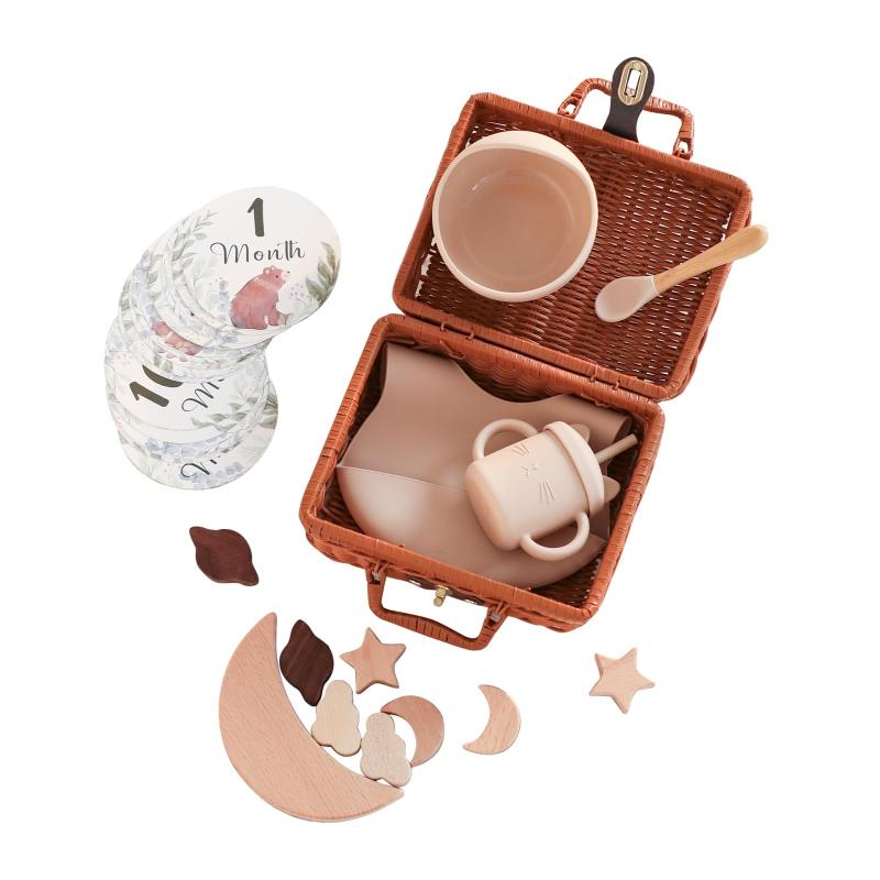 Promise Babe 出産祝い ベビーギフトセット シリコン 豪華7点セット 食器 吸盤付き 高温消毒可 電子レンジ対応 ニューボーンフォト 新生児 赤ちゃん 出産祝い 収納箱付き プレゼント クリスマ【人気の出産祝いセット】貰って嬉し...