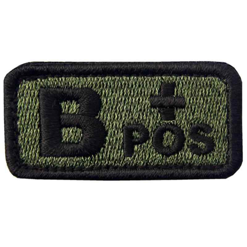B型 ＋ タクティカル 血液型 刺繍入りマジックテープワッペン (オリーブと黒)裏面はタクティカルハットやタクティカルギアに付けられるベルクロ対応のマジックテープになっています。もう片面のマジックテープも無料でついてきます。サイズ：5*2....