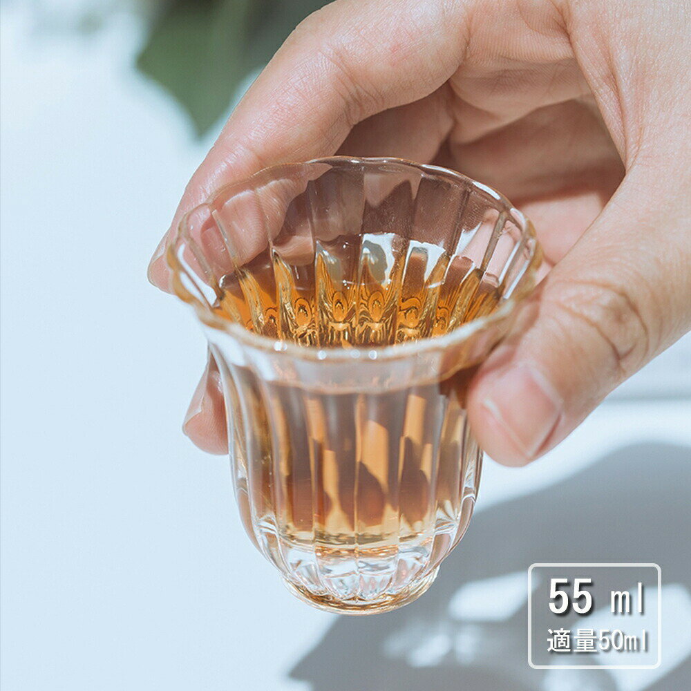 商品名：耐熱グラス素材：本体：耐熱ガラス容量：約55ml（適量50ml）レベル：A等品☪安全安心「日本食品検査済」お取り扱いについて：ガラス製品などには、製造上どうしてもできてしまう突起、小さな傷や気泡が見られる場合がございます。&nbsp...