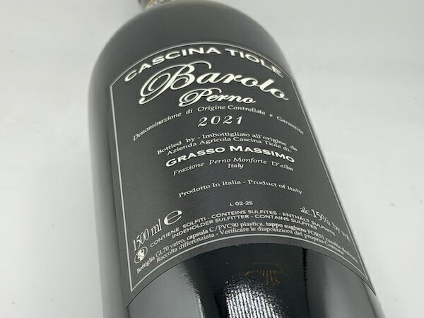 スタンダードでさえ熟成の旨み 推薦グラス カッシーナ・ティオレ / バローロ [2021] 1500ml Cascina Tiole / Barolo [2021] 1500ml セパージュ: 【ネッビオーロ100%】 国地域: イタリア ...