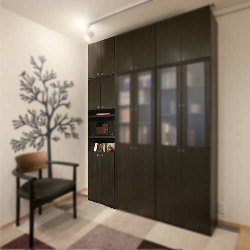 商品仕様 ■棚板タイプ：　厚棚板（厚さ2.5cm）タイプ ■棚板耐荷重：　10Kg ■外寸：　奥行40cm×高さ208〜217cm×幅81〜90cm　（幅は1cm単位でオーダーできます） ■対応天井高：　208〜217cm　（ラック高さ17...