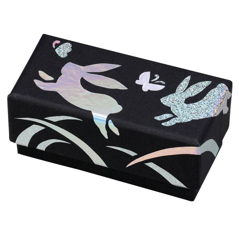 商品の説明 ⇒ 他のクラフト工作用品を見る 商品説明：黒の紙箱とらでん調シールのセット!小物入れや印鑑ケースに!らでん調シールで紙の小箱をデコレーションしてみましょう。てん刻で作った印鑑やネーム印を収納できます。篆刻　はんこ　ハンドメイド　...