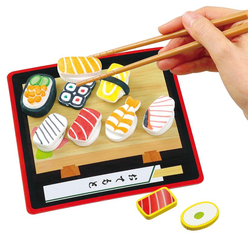 商品の説明 ⇒ 他の粘土/ねんどを探す 商品説明：ねんどでおすしを作って、おすししょくにんなれる！？ねんどを使ってEVAの型にはめておすしをつくる注意−商品サイズ（単位mm)：210×10×180mmセット内容：本体×1、ATねんどS×1重...