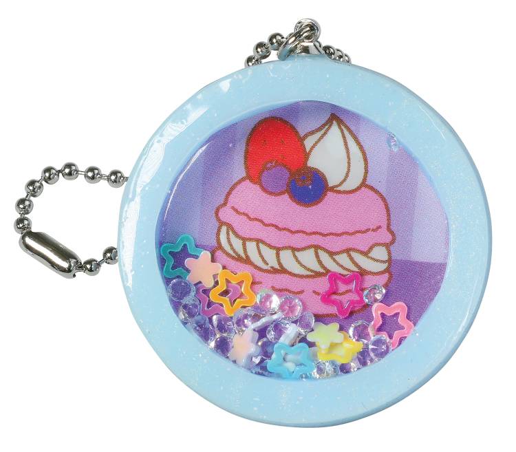 商品の説明 ⇒ 他のレジン用品を探す 商品説明：振るとシャカシャカ音が鳴るキーホルダーが作れる！カラーパウダー,パーツは色取り混ぜです注意-商品サイズ（単位mm)：完成品サイズ:φ32×8mmセット内容：透明板×1、レジン液（5ml）×1、...