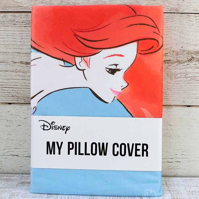 商品説明サイズ縦43cm×横63cm(大人サイズ) 素材ポリエステル100％ 色 ブルー|レッド ご注意いただく点について 画面によって色合いが異なって見える場合がございます。商品説明 アリエルの枕カバーです。(大人サイズ) 国内寝具メーカ...