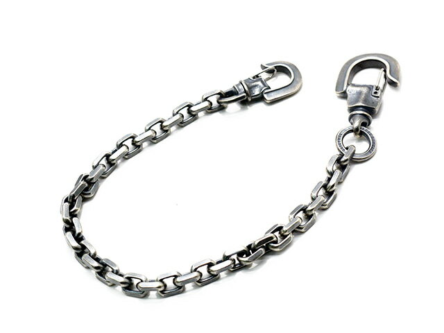 ギフト対応【Wallet Chain-15】 商品詳細 【Jango/ジャンゴ】の「Wallet Chain-15/ウォレットチェーン-15」になります。 ワイルドなシルエットに細部を丁寧にまとめたフックとカットを入れたようなデザインのチェ...