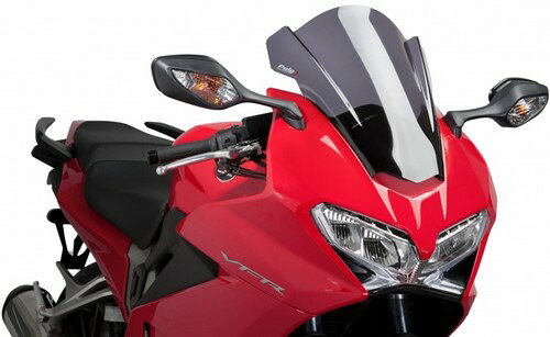 適合車種: HONDAVFR800F (2014-2020)記事コード：7598FEAN バーコード : 7598000000708Puig Racingのスクリーンで、あなたのバイクに競争力を与えてください。3mmのハイインパクトアクリル...