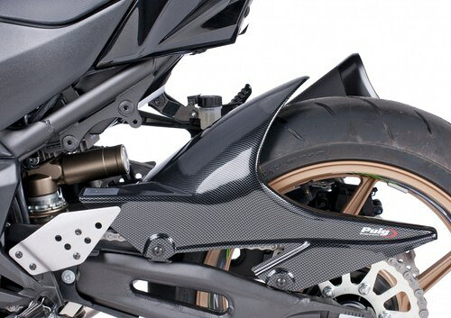 適合車種: KAWASAKIZ1000 (2007-2009)Z750R (2011-2012)記事コード：4431CEAN バーコード : 4431000000671Puigリアフェンダーの新シリーズで、あなたのバイクにさらなる保護を加え...
